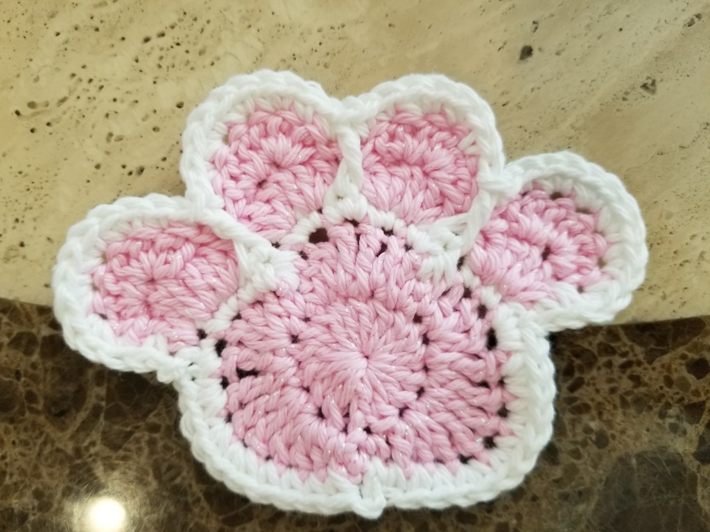 Crochet Dog Paw Coaster and/or Applique – Helenmay Crochet You Tube Channel