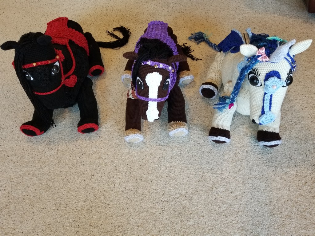 Crochet Wild Large Mustang Horse and Unicorn – Helenmay Crochet You ...